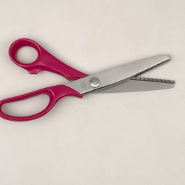 Pinking Shears | Specialist Crafts